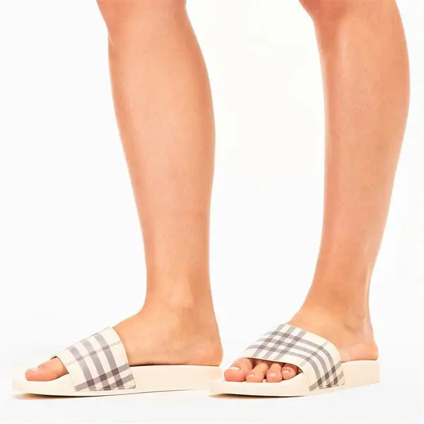 Burberry Checked Flat Slides - Pink