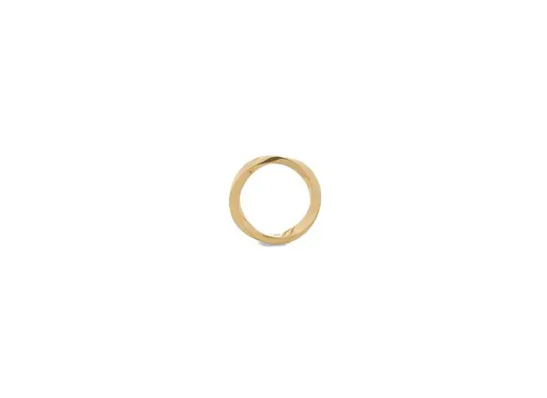 Celine Torsion Ring In Gold - Yellow