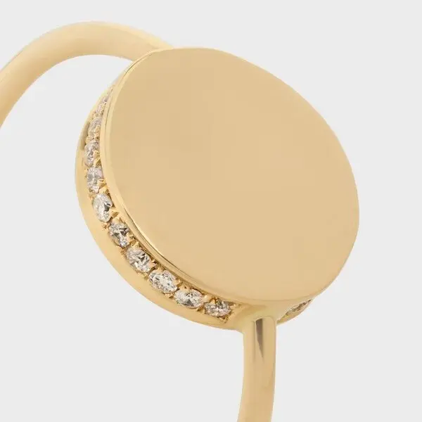 Celine Medaille Ring In Gold And Diamonds