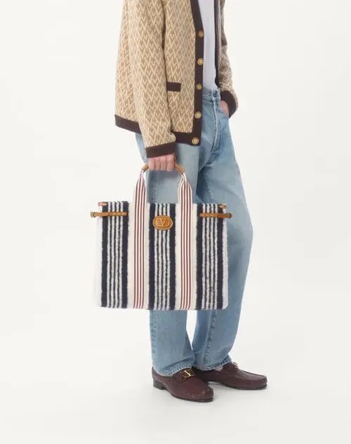 Valentino Garavani Antibes Vlogo Signature Tote Bag