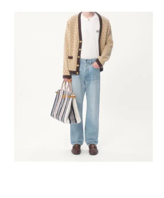 Valentino Garavani Antibes Vlogo Signature Tote Bag