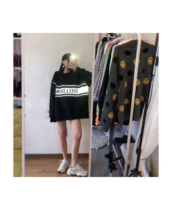 We11Done Logo Printed Crewneck Sweatshirt