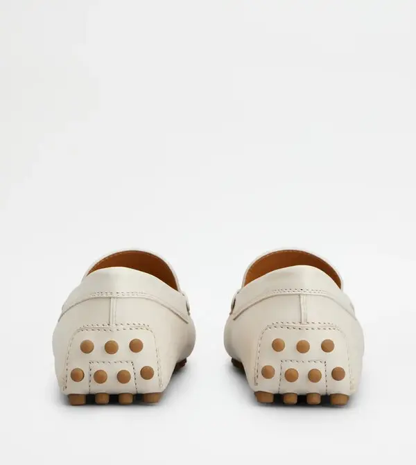 TOD'S Round-toe Loafers