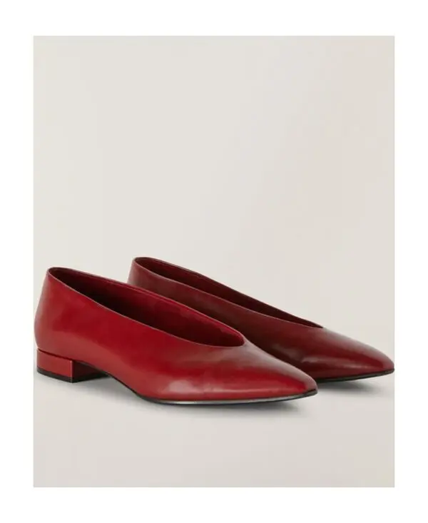 Loro Piana Rebecca Pointed Flat Shoes