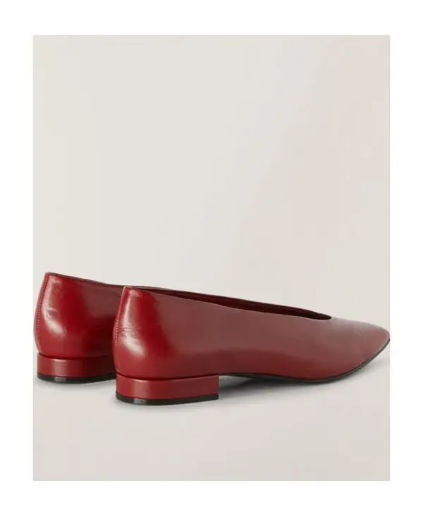 Loro Piana Rebecca Pointed Flat Shoes