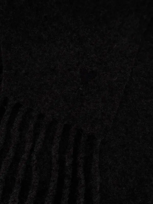 AMI Paris Heart-logo Fringed Scarf