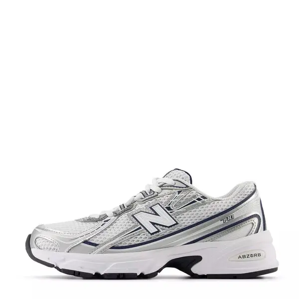 NEW BALANCE 740 Shoes