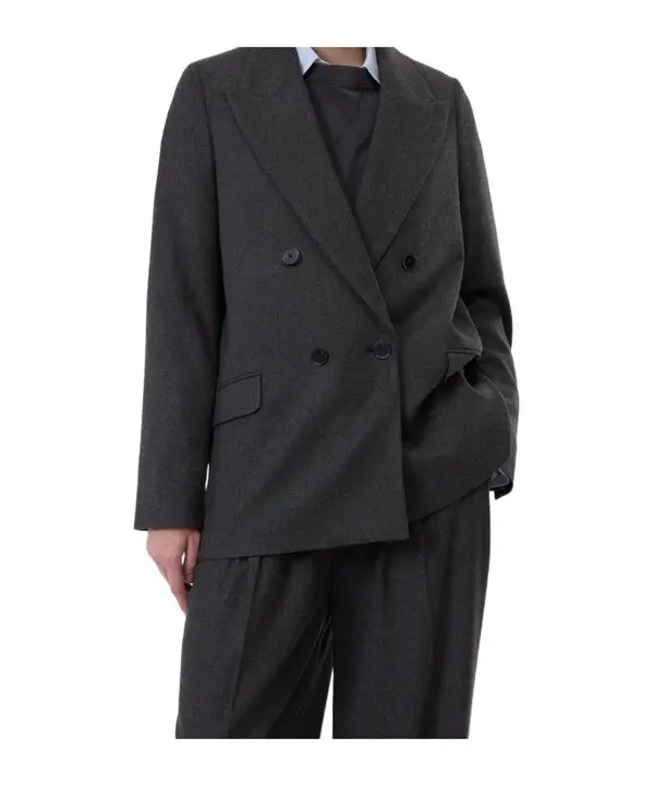 Closed Double-breasted Suit Jacket