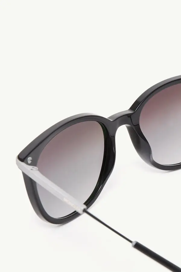 Moncler Korra Oval Sunglasses