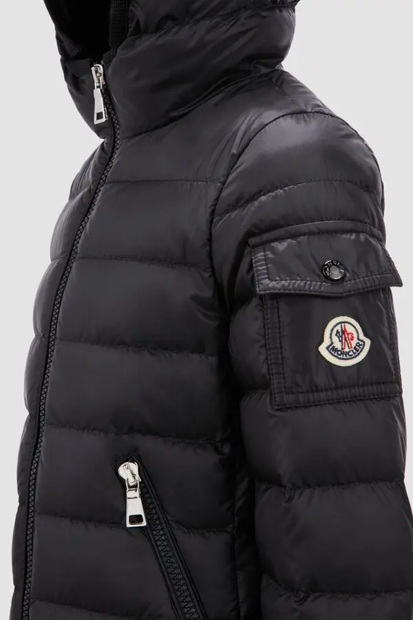 Moncler Hooded Down Jacket With Quilted Design - Black