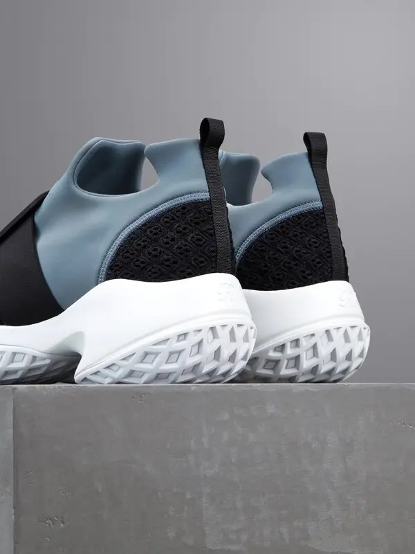 ROGER VIVIER Viv Run Sneakers