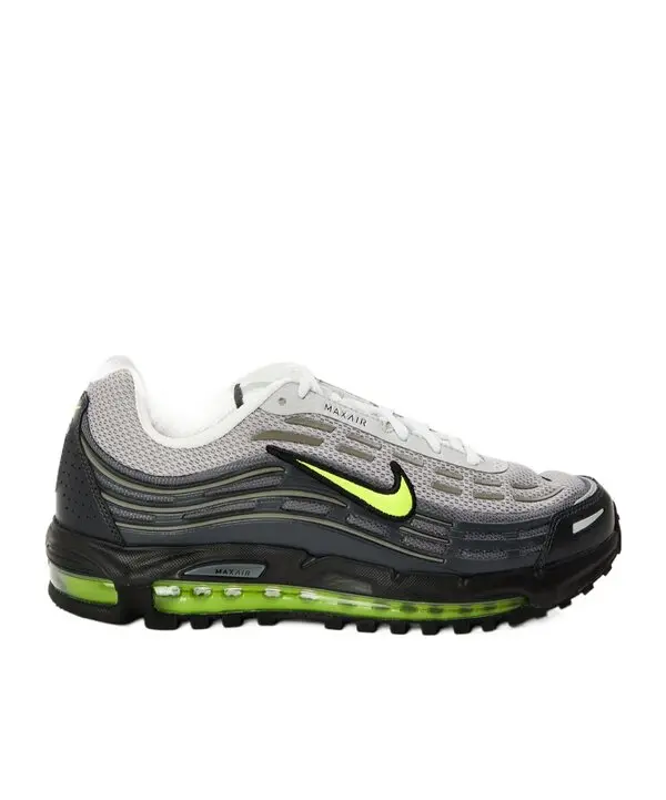 Nike Trainers - Black