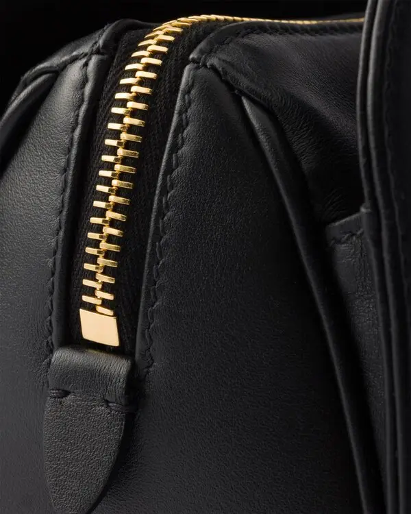Prada Coffret Medium Leather Handbag - Black