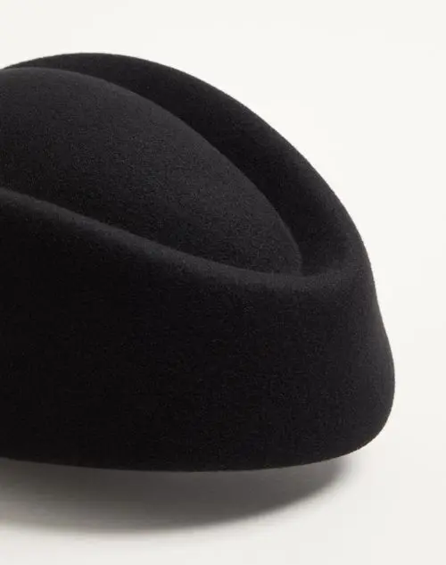 Valentino Garavani Vlogo Signature Beret