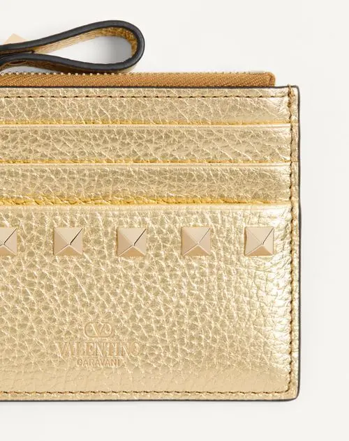 Valentino Garavani Rockstud Laminated Grainy Calfskin Card Holder With Zip
