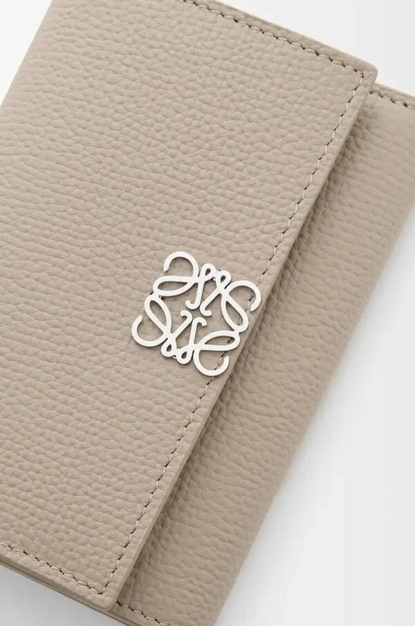 Loewe Anagram Small Vertical Wallet In Pebble Grained Calfskin