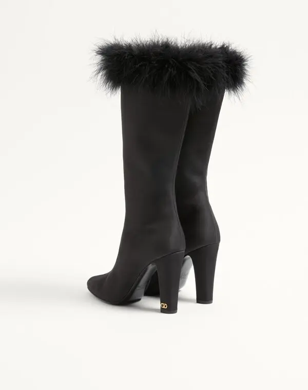 Valentino Garavani Hotty Shantung Feather Boots