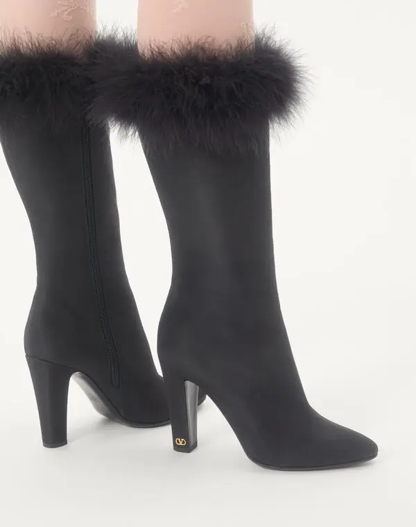 Valentino Garavani Hotty Shantung Feather Boots