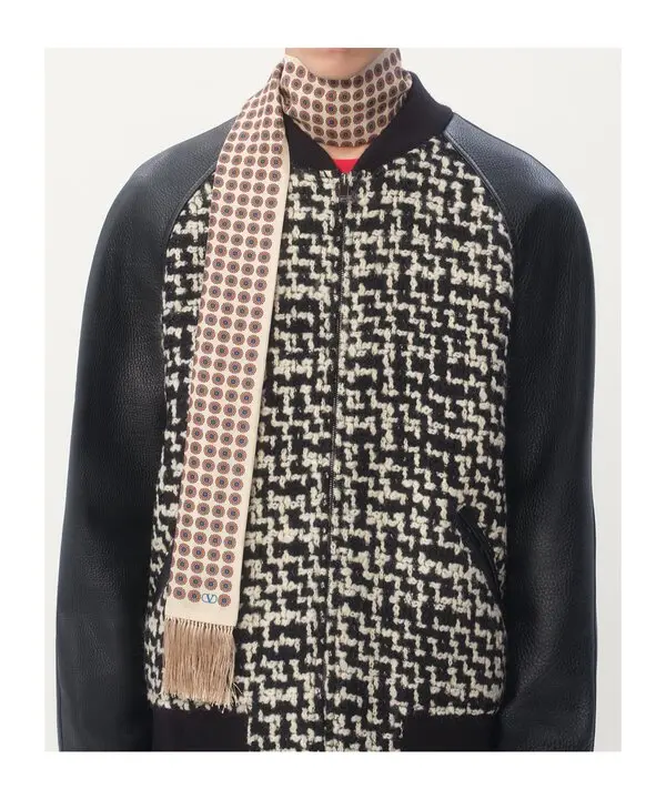Valentino Garavani Patterned Fringe Detailed Scarf