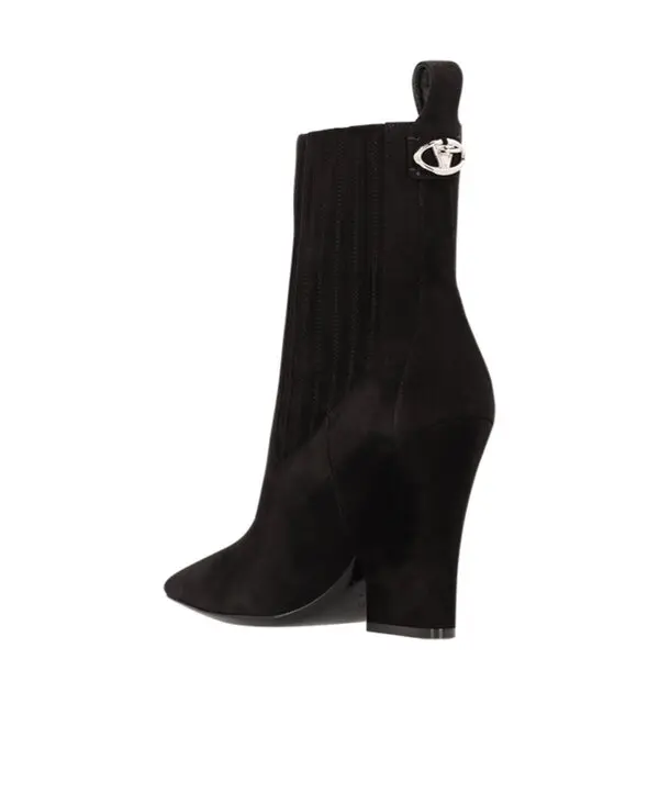 Valentino Garavani Pointed Toe Ankle Boots
