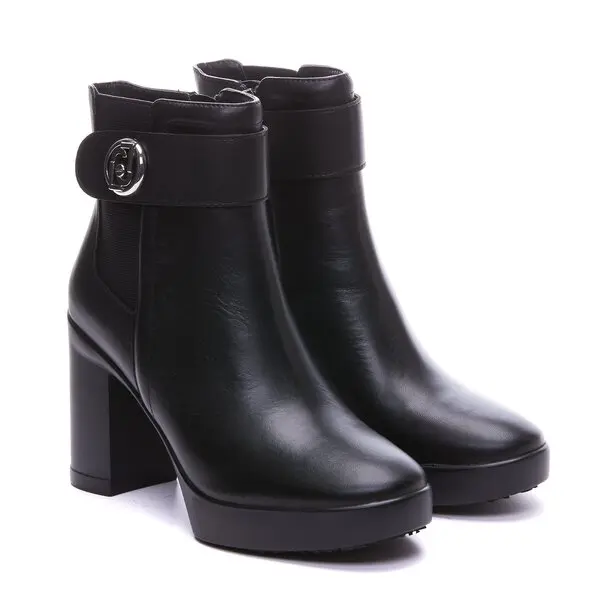 Liu Jo Leather Ankle Boots With Silver Logo Plaque