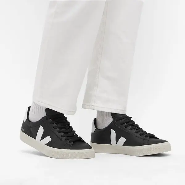 VEJA Campo Sneakers - Black