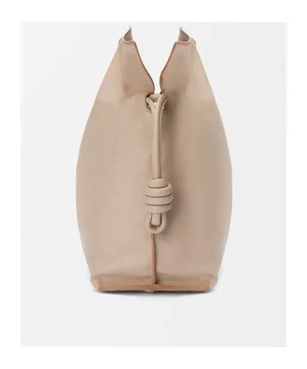 Loewe Flamenco Clutch In Nappa Calfskin - Sand