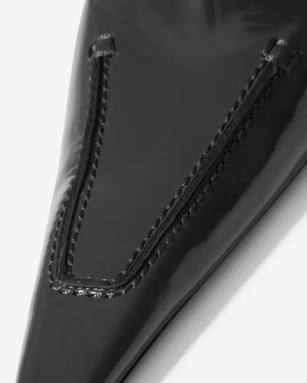 Saint Laurent Voltaire Slingback Pumps In Glazed Leather