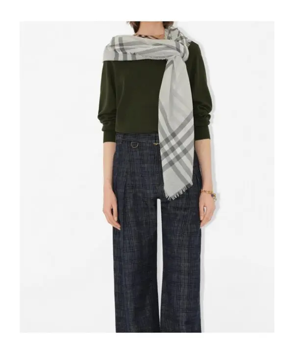 Burberry Wide Check Frayed-edge Scarf