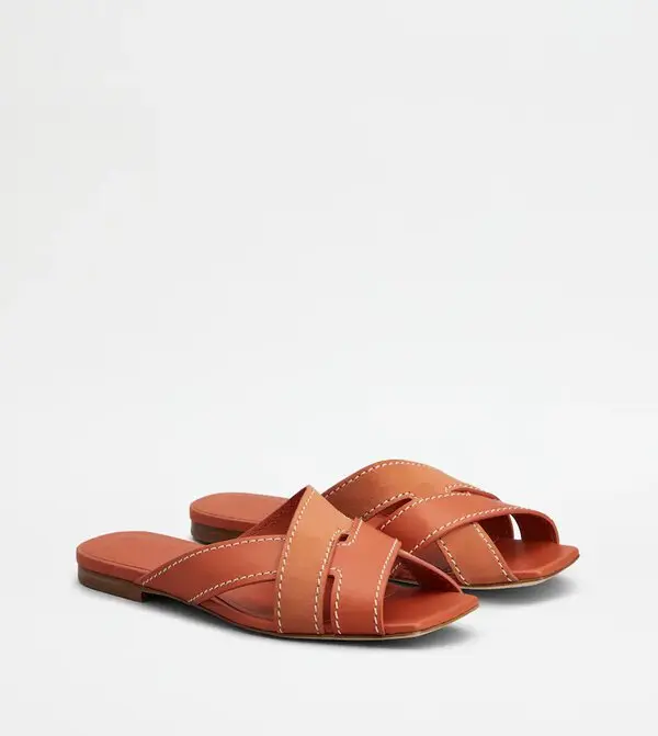 TOD'S Crossed-strap Sandals With Quilted Details - Red