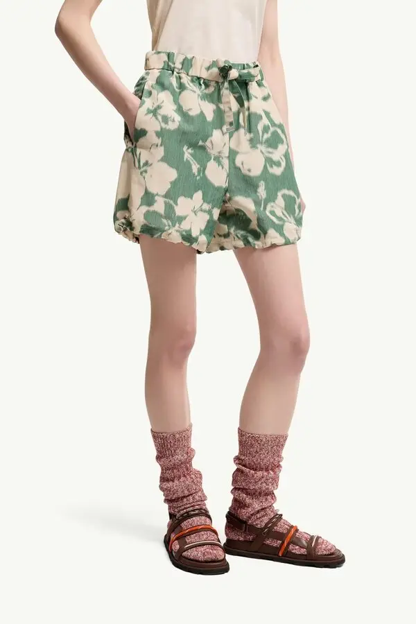 Moncler Floral Print Chiné Shorts