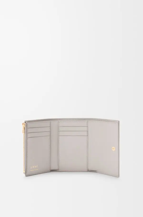 Loewe Logo Vertical Wallet