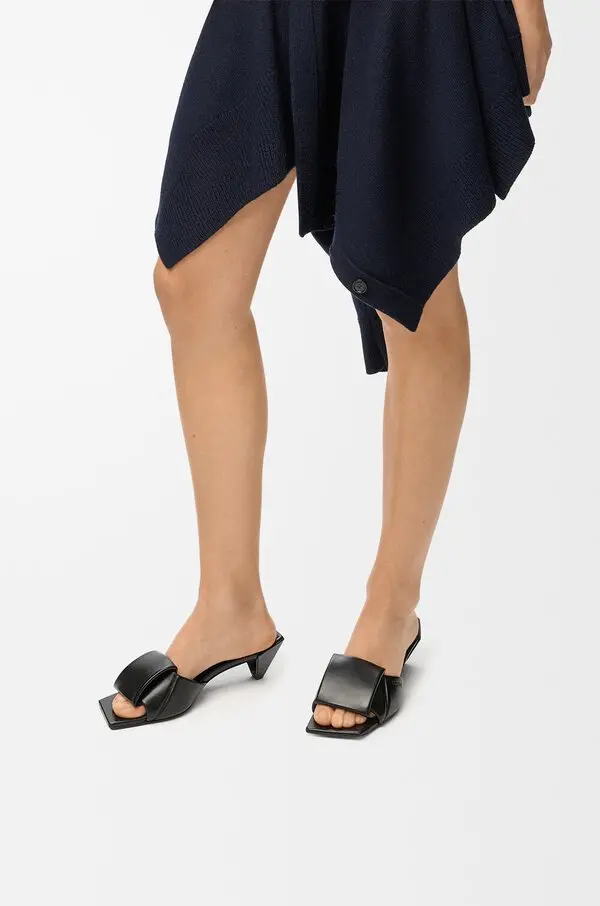 Loewe Origami Slide In Lambskin - Black