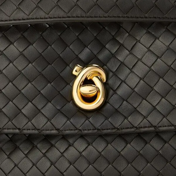 Bottega Veneta Simple Single-shoulder Bag