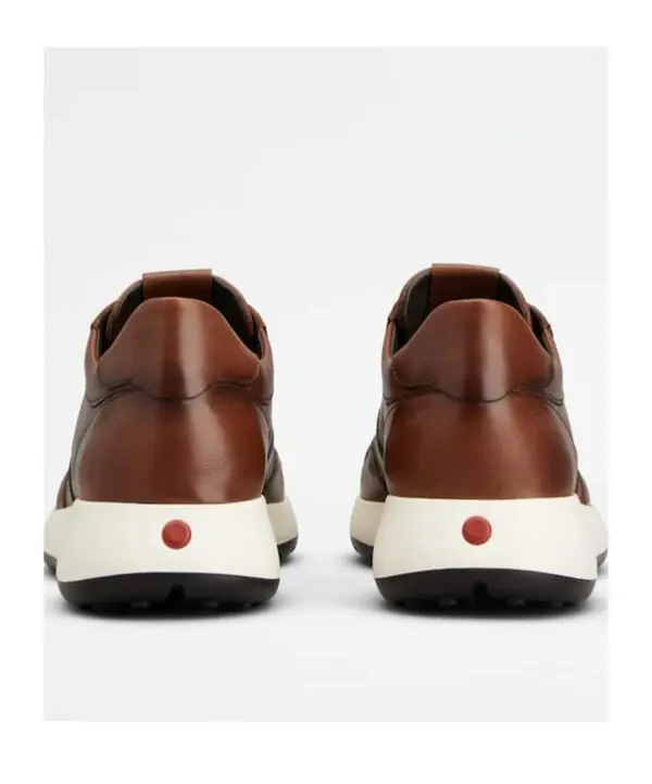 TOD'S Low-top Sneakers