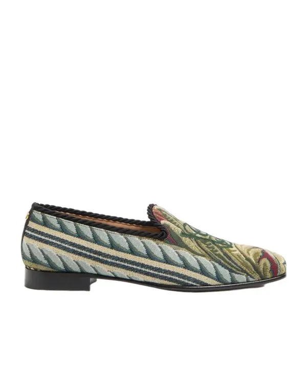 Valentino Garavani Logo Embroidered Slip-on Flats