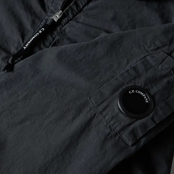 C.P. COMPANY Lightweight Hooded Jacket With Zip Closure