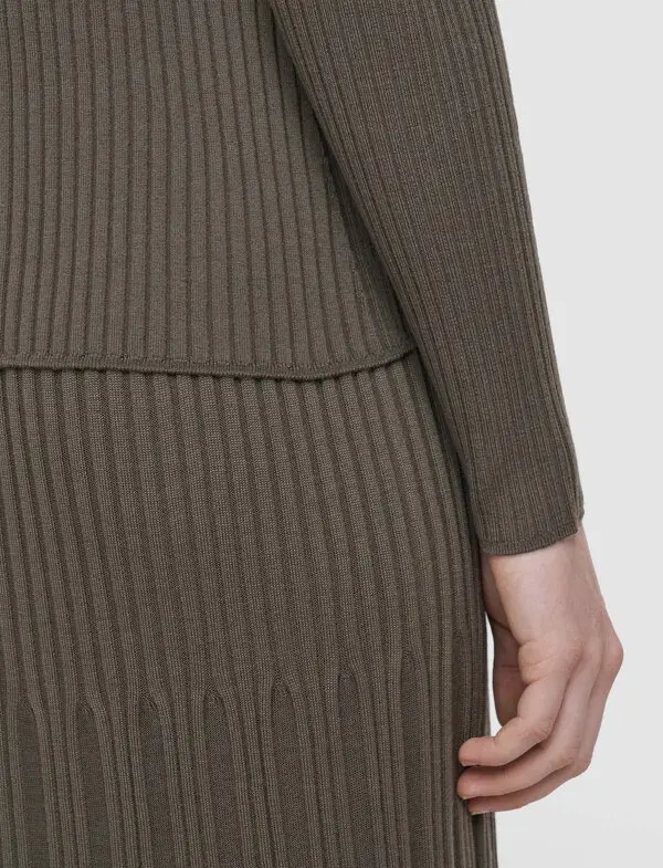 JOSEPH Long-sleeved Ribbed Knit Sweater
