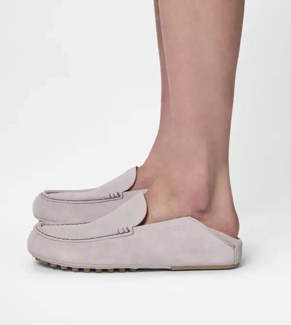 TOD'S Round Toe Loafers With Logo Detailing