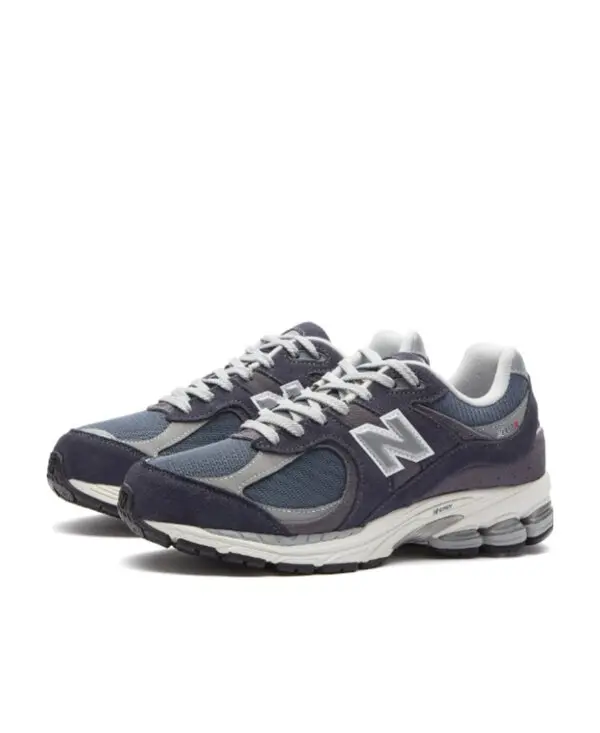 NEW BALANCE 2002r Lace-up Sneakers