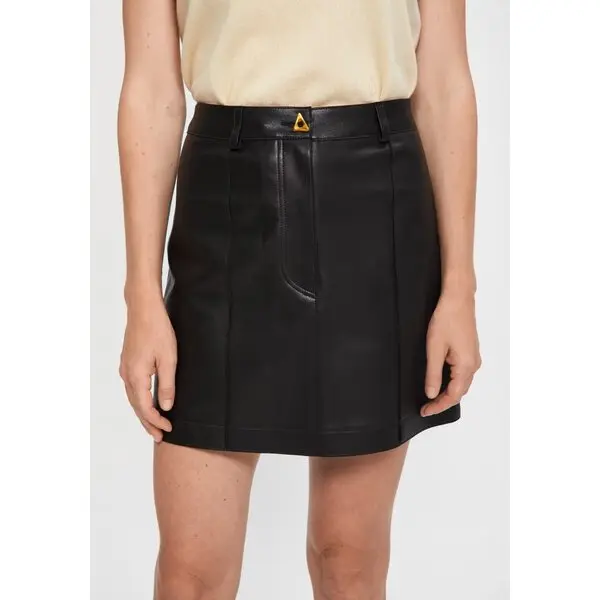 AERON Belted Logo Pleated Skirt