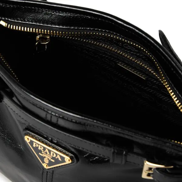 Prada Solid Color Singleshoulder Bag