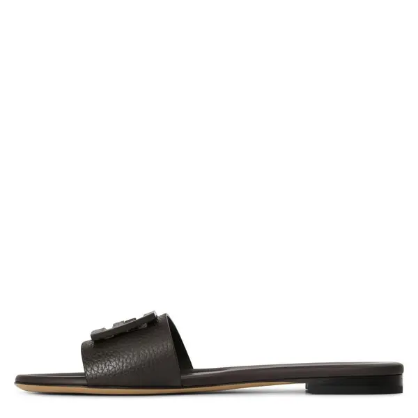 Fendi Solid Color Slippers
