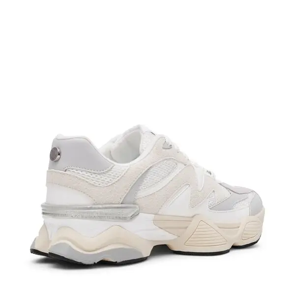 Steve Madden Color Blocked Sneakers