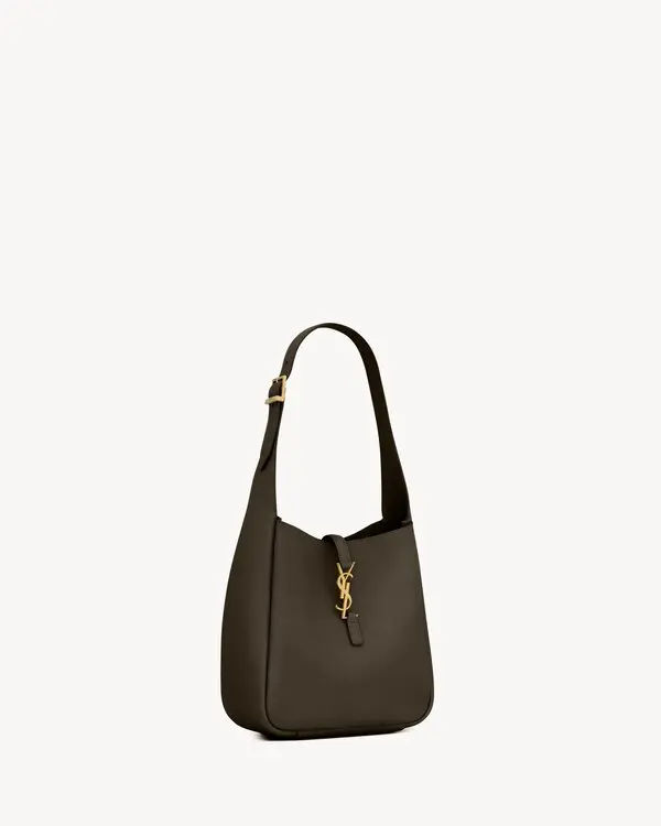 Saint Laurent Le 5 A 7 Supple Small In Grained Leather - Brown