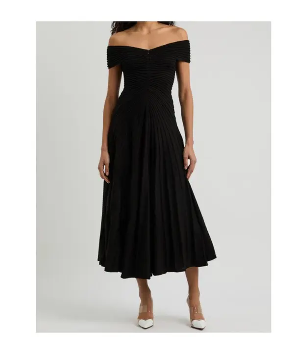 Alaïa Off-the-shoulder Ribbed Wool Midi Dress