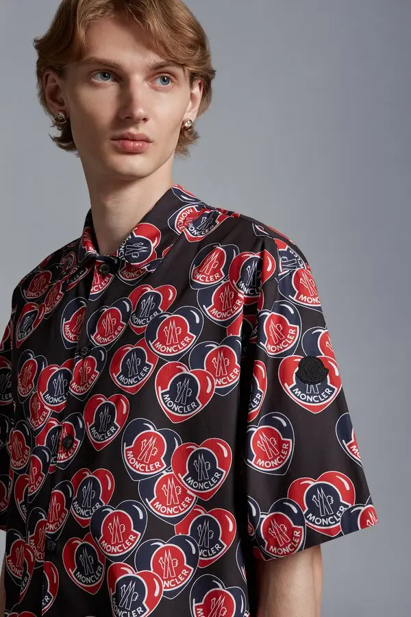 Moncler Heart Printed Short-sleeved Shirt