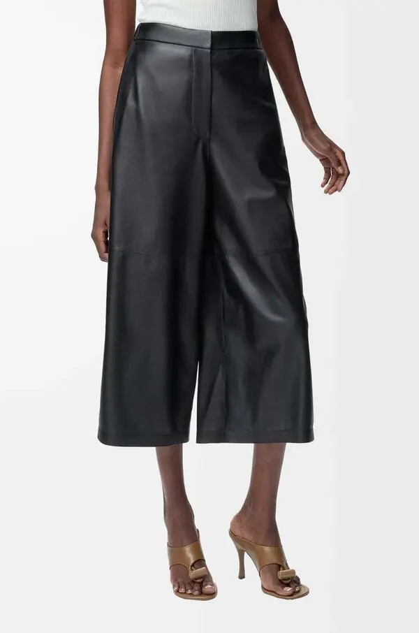 Loewe Cropped Trousers In Nappa Lambskin