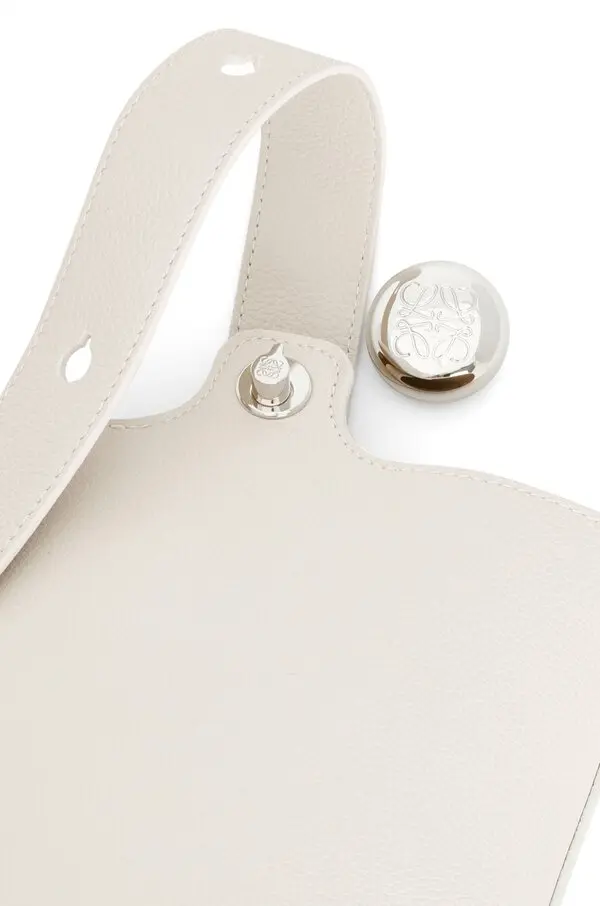Loewe Mini Pebble Bucket Bag In Soft Grained Calfskin - Nude