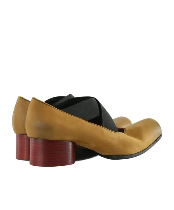 UMA WANG Square-toe Ballet Flats With Crisscross Laces